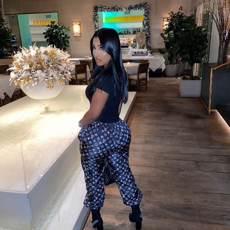 Delianna Urena image