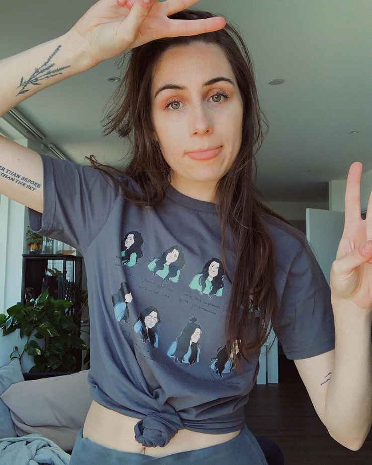 Picture of Dodie Clark