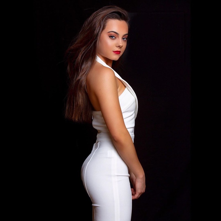 Picture of Ava Allan