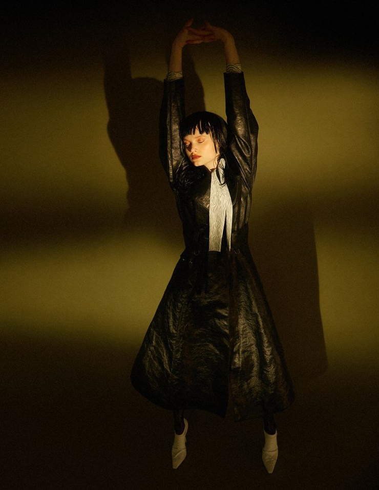 Image of VALOU WEEMERING