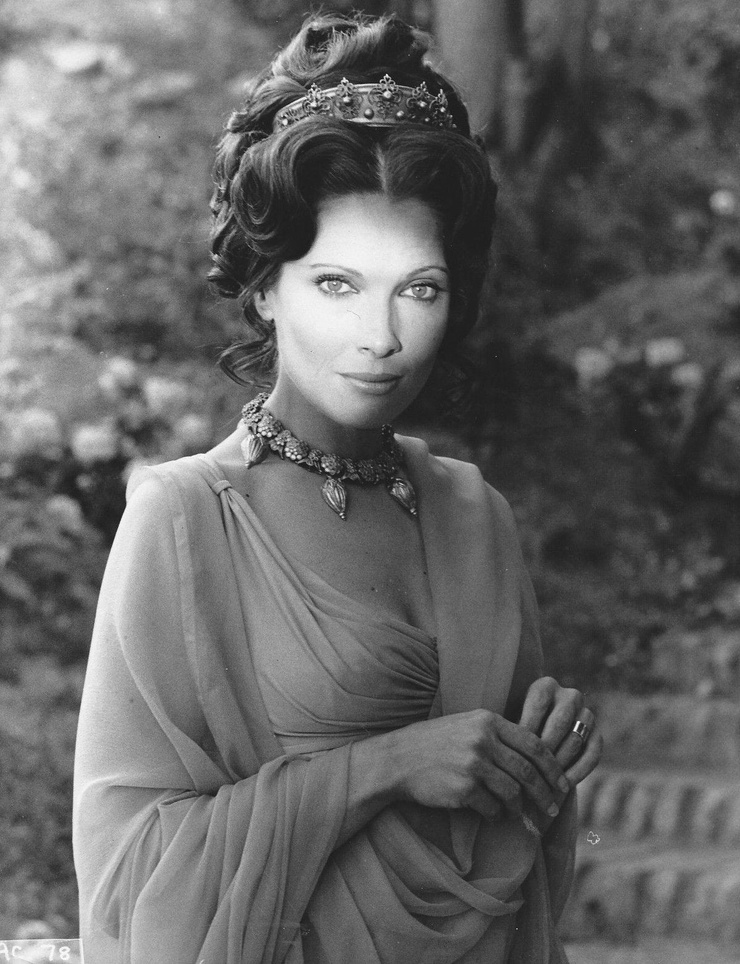 Picture of Hildegard Neil