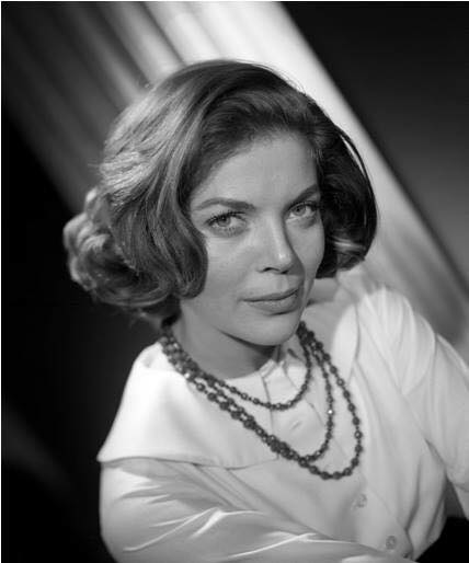 Picture of Barbara Bain