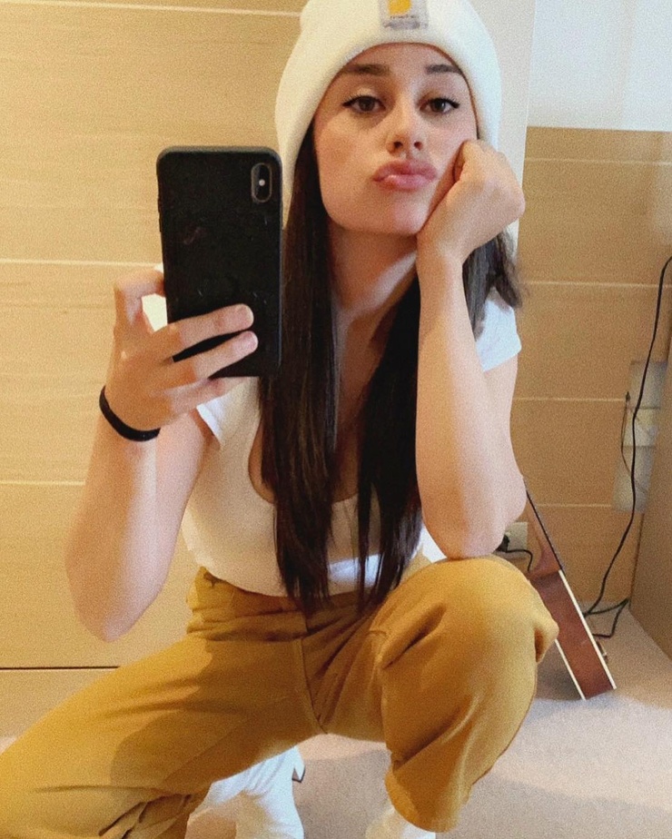 Yvette Monreal picture