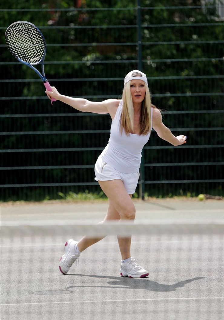 Caprice Bourret picture