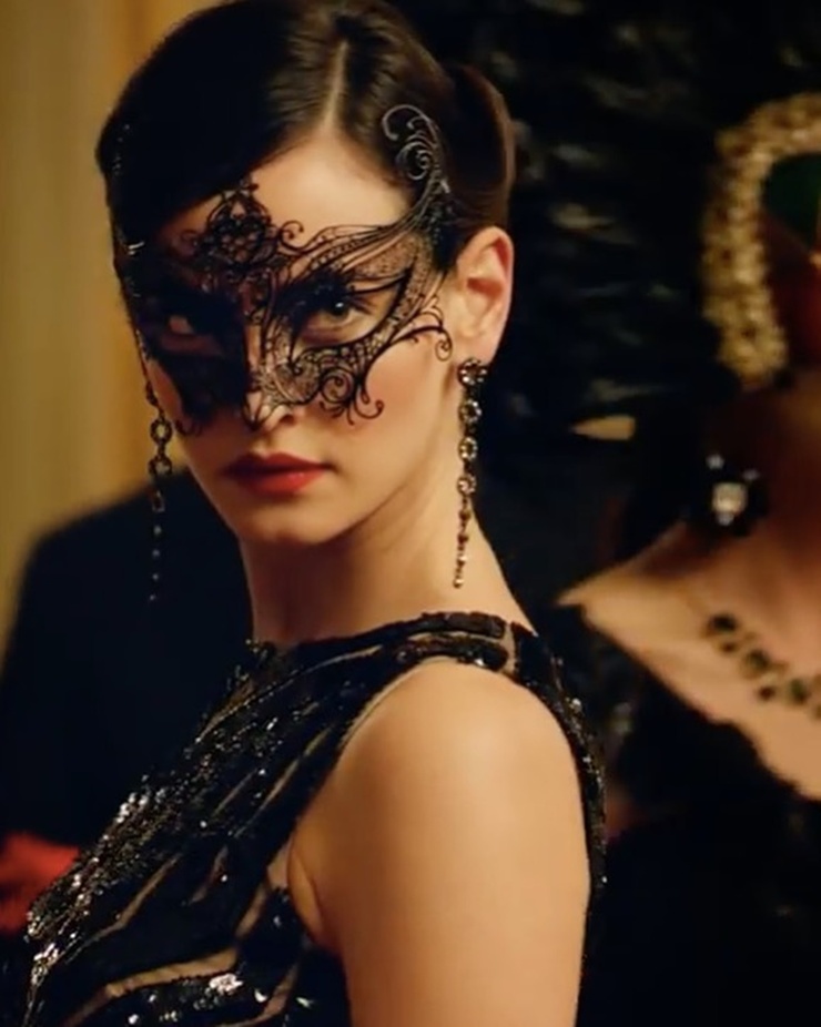 Picture of Anne Serra