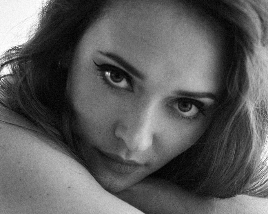 Picture of Anne Serra