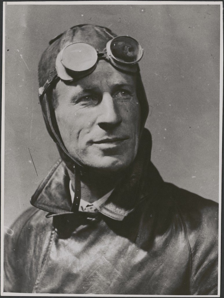 Charles Kingsford Smith picture