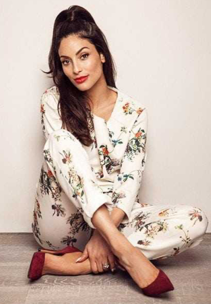 Erica Cerra image