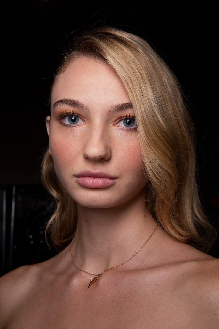 Nicolette King image