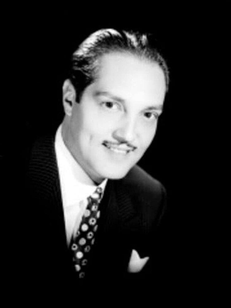 Picture of Roberto Cañedo