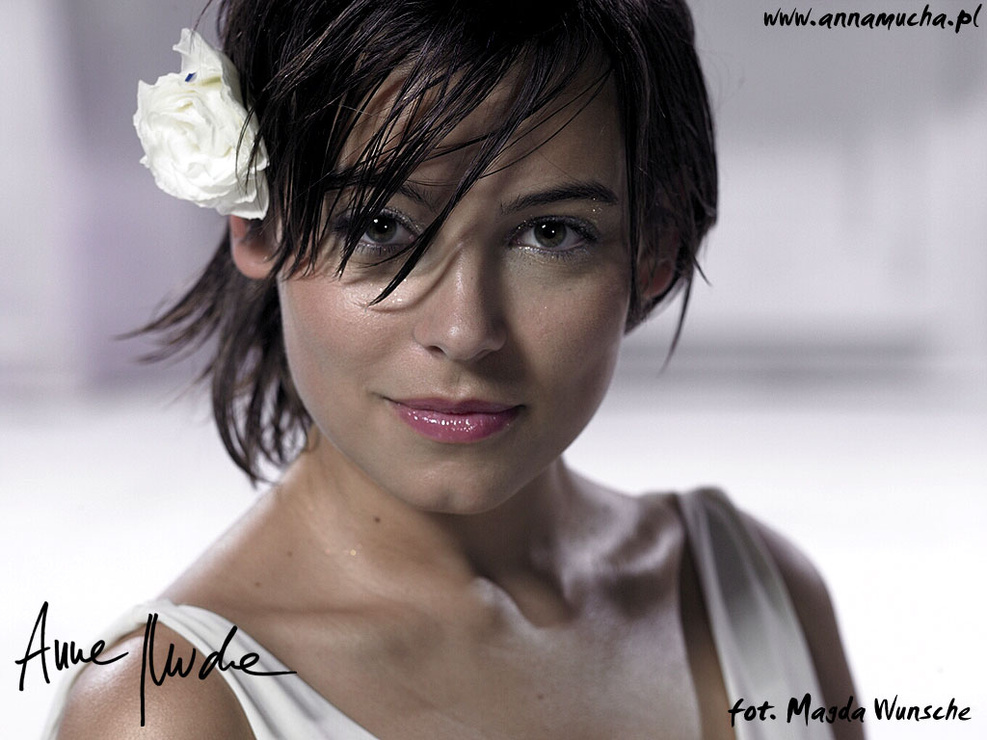 Picture of Anna Mucha