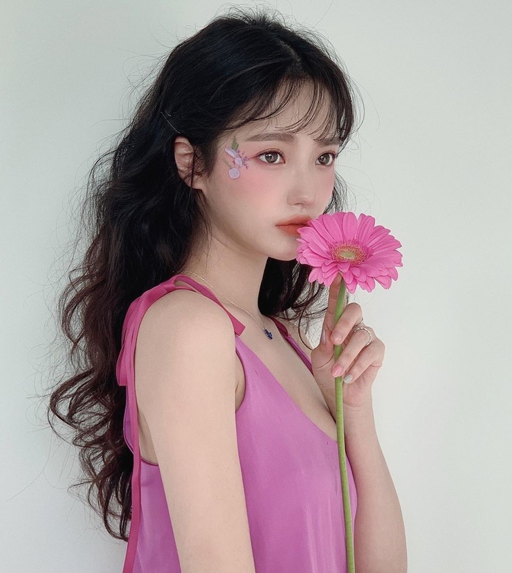 Picture of Jung Yoon