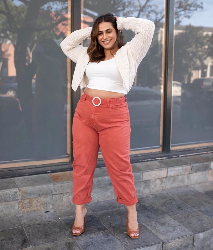 Picture of Ayesha Perry-Iqbal