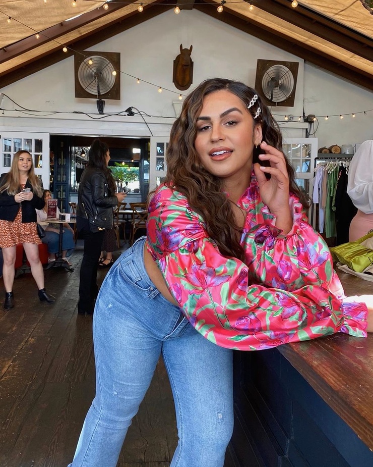 Picture of Ayesha Perry-Iqbal