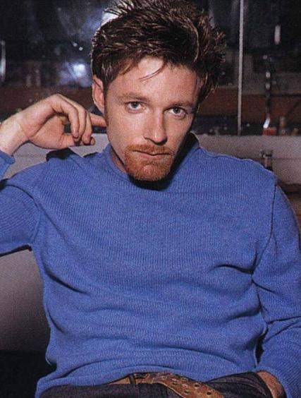 Picture of Mackenzie Astin