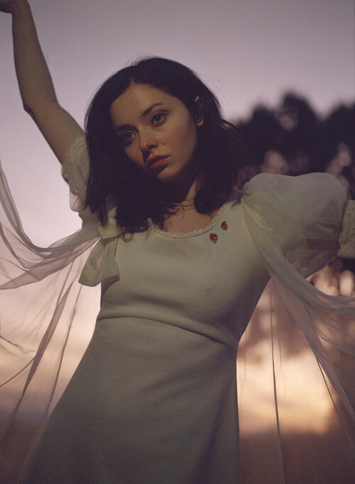 Picture of Alina Lee