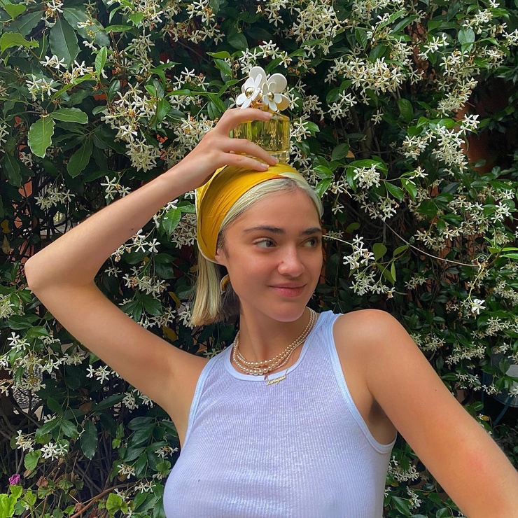 Image of Luna Blaise