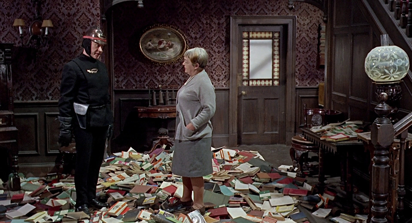 Cyril Cusack and Bee Duffell