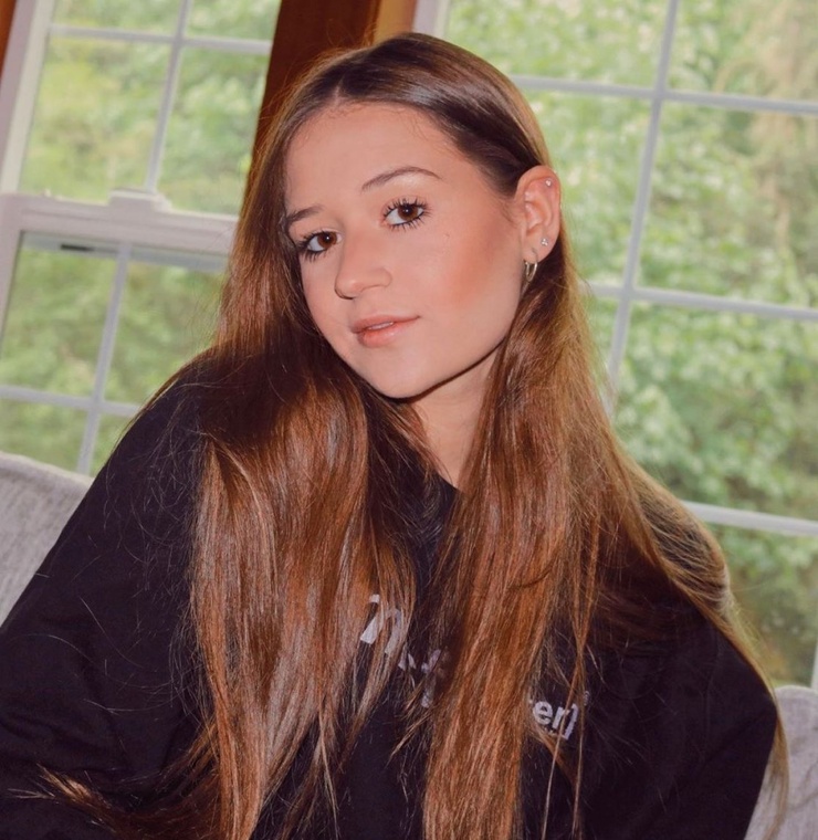 Picture of Riley Lewis