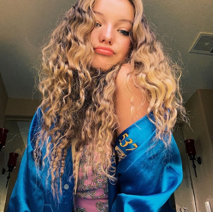 Picture of Sharlize True