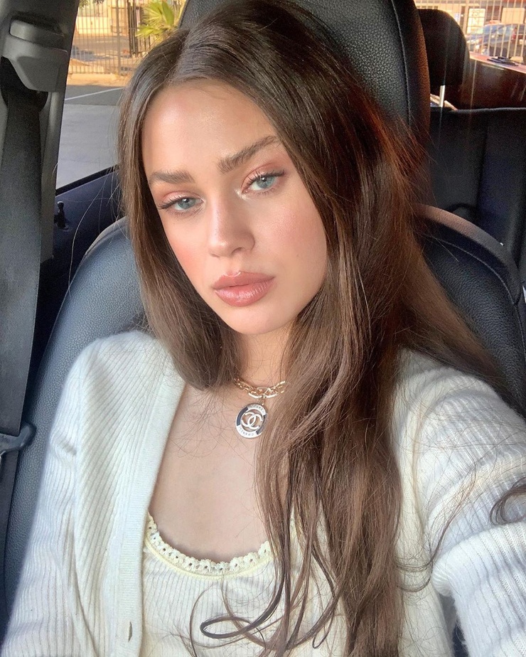 Picture of Ella Angel