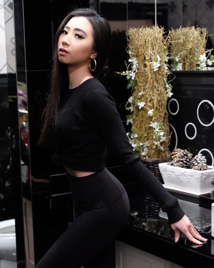 Picture of Elizabeth Nguyen