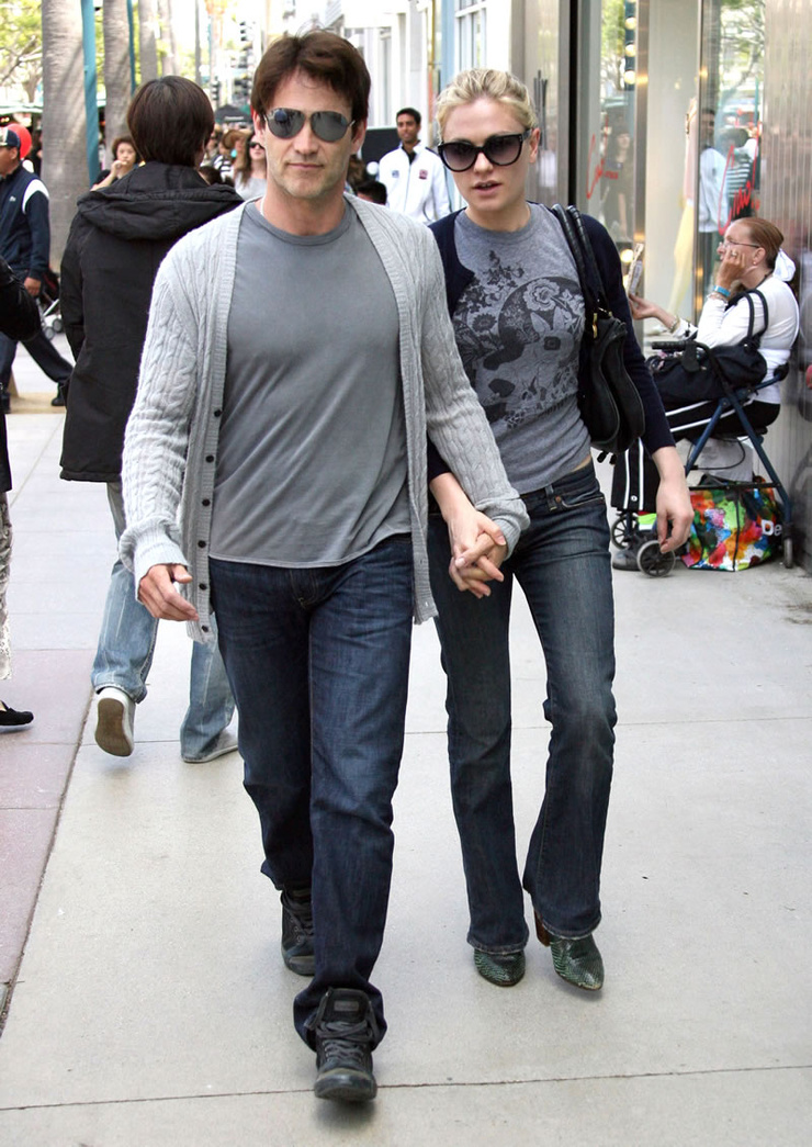 Stephen Moyer picture