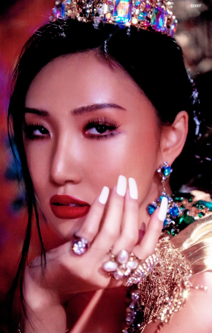 Image of Hwasa