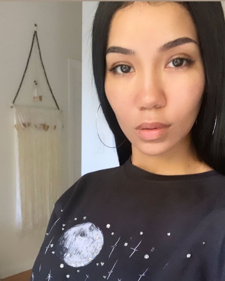 Picture of Jhené Aiko
