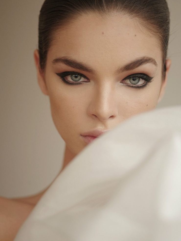 Picture of Nadia Ferreira