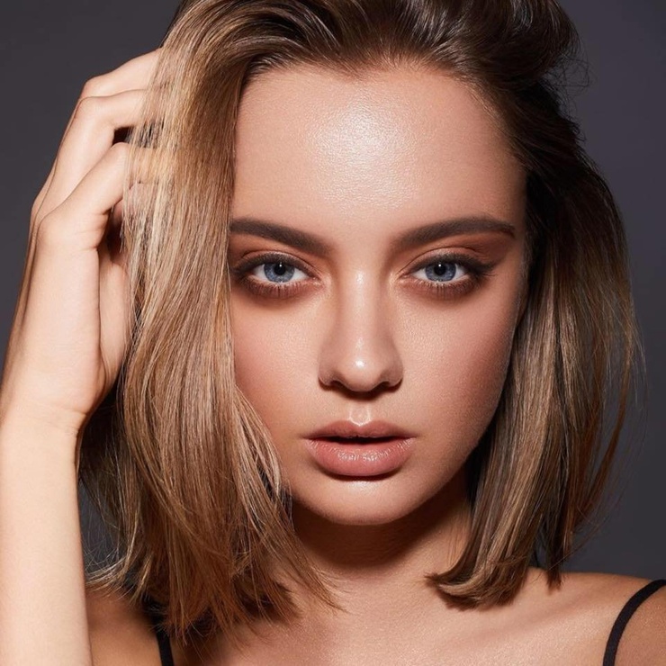 Picture of Elisabeth Aronis