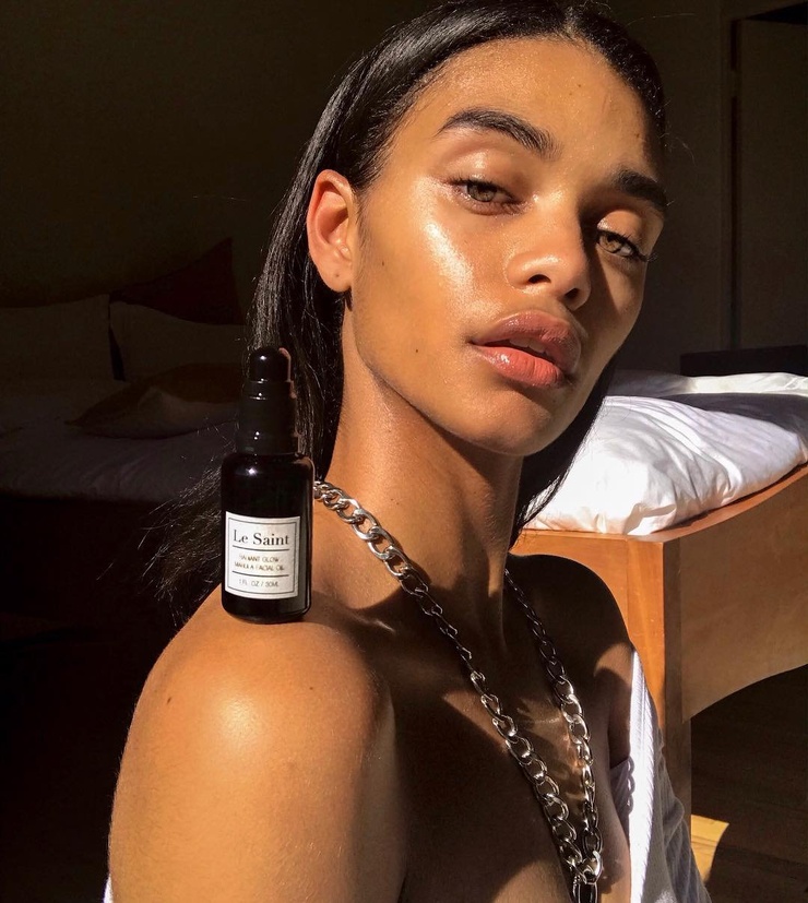 Picture of Ashleigh Baugh