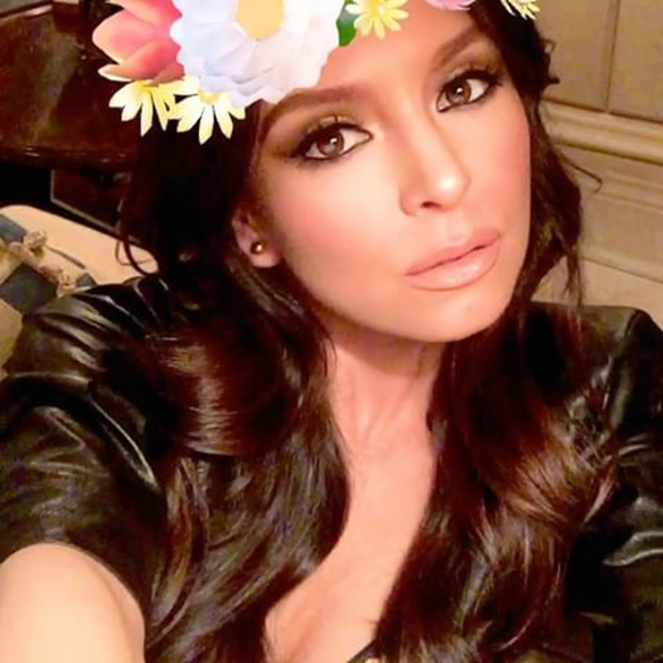 Picture of Lola Astanova