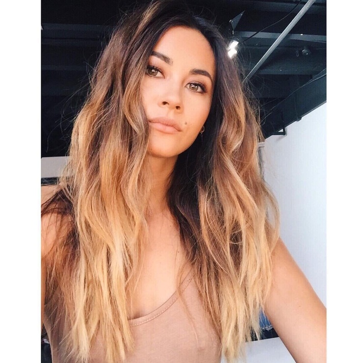 Ana Tanaka (Model) image