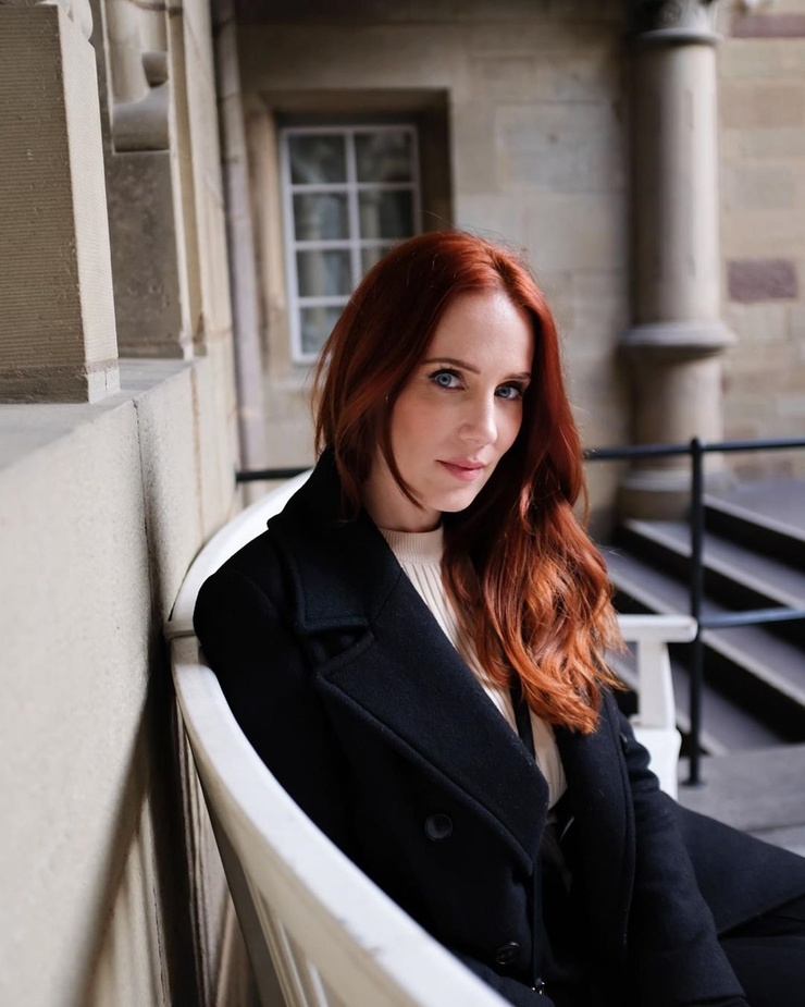 Picture of Simone Simons