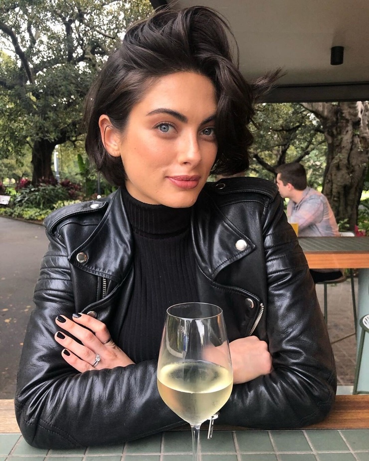 Caroline Austin picture