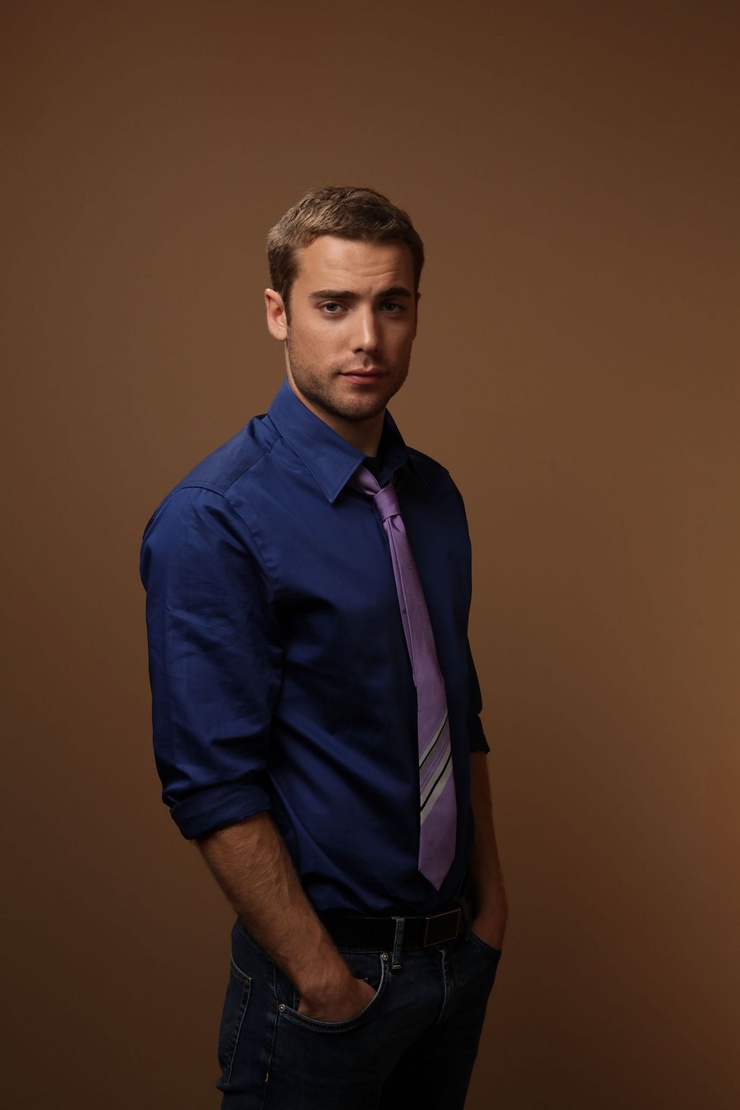 Dustin Milligan image