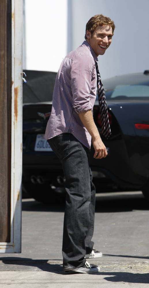 Dustin Milligan image