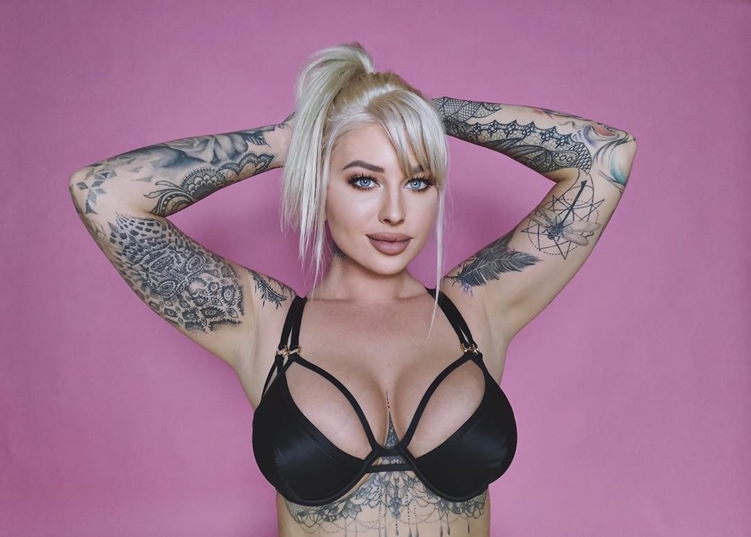 Picture of Vicky Aisha