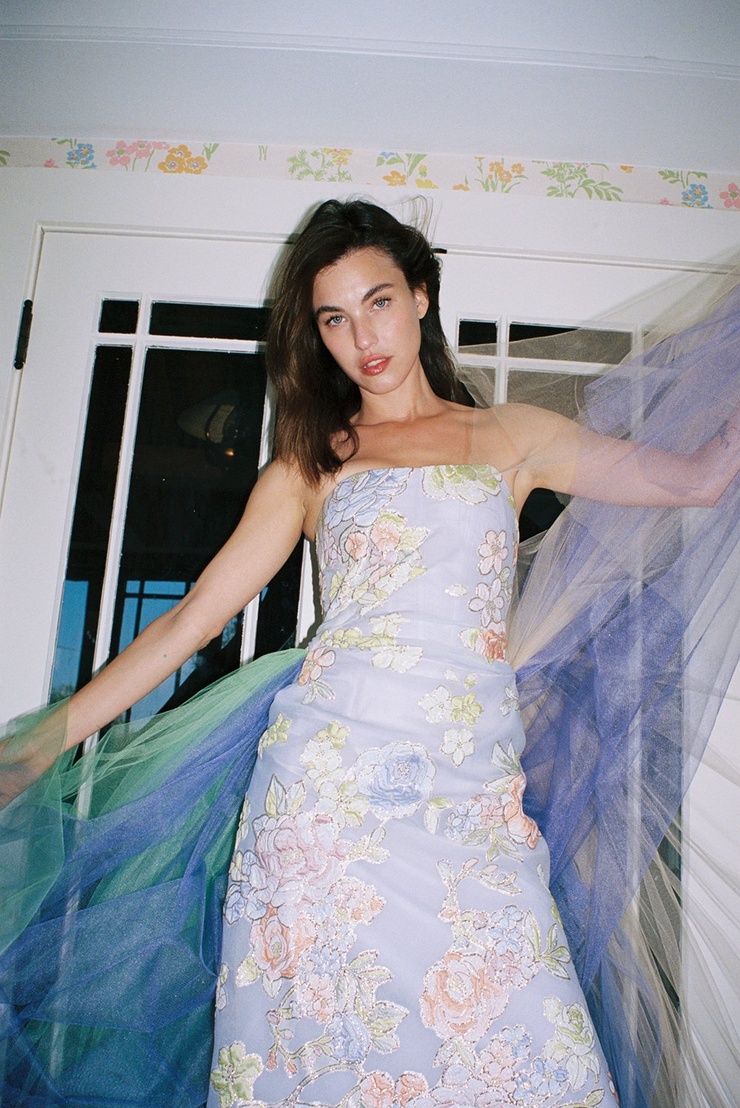 Picture of Rainey Qualley