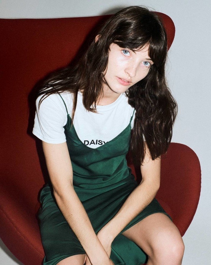 Picture of Lily Hutchinson