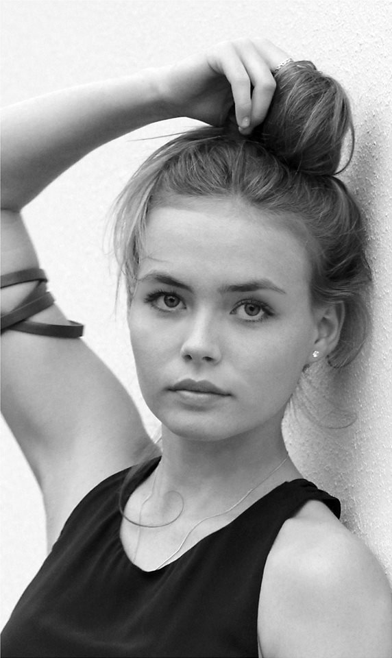 Picture of Lilly Van Der Meer