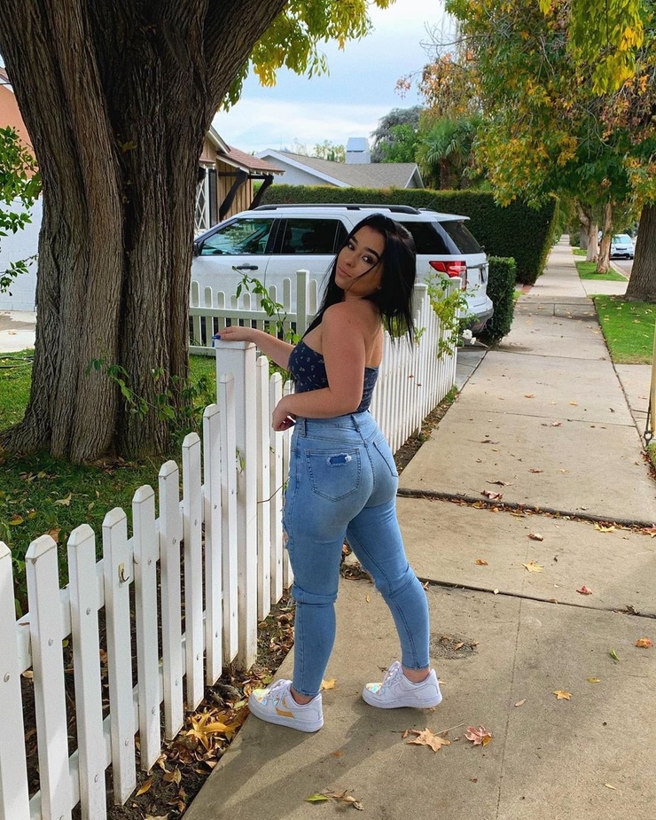 Picture of Danielle Cohn