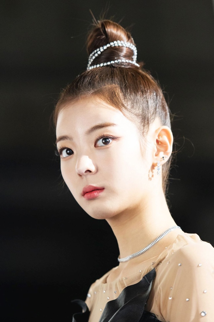 Picture of Choi Jisu