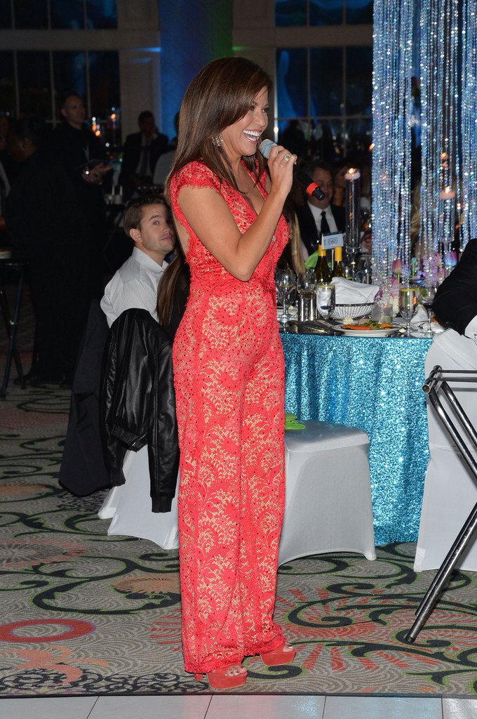 Picture of Robin Meade