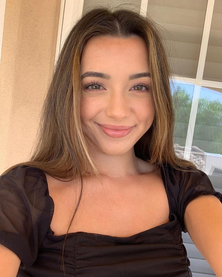 Picture of Veronica Merrell