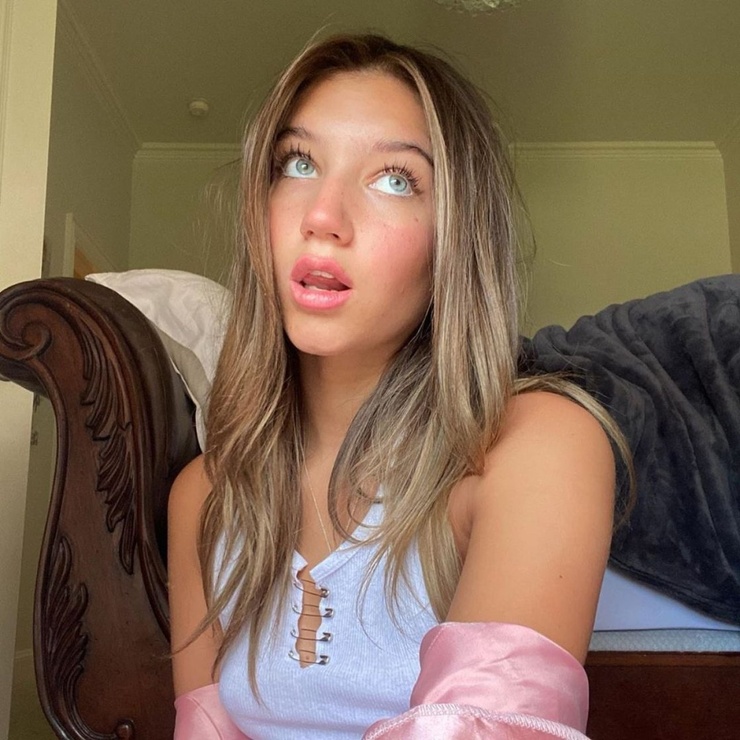 Image of Madison Lewis