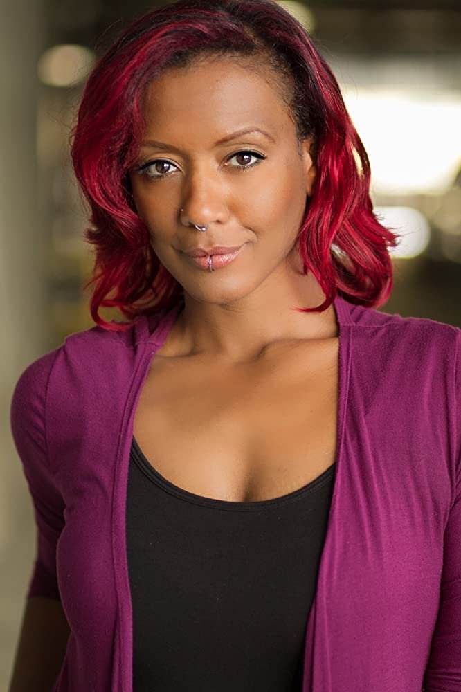 Picture of Mara Junot