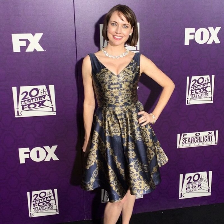 Picture of Julie Ann Emery