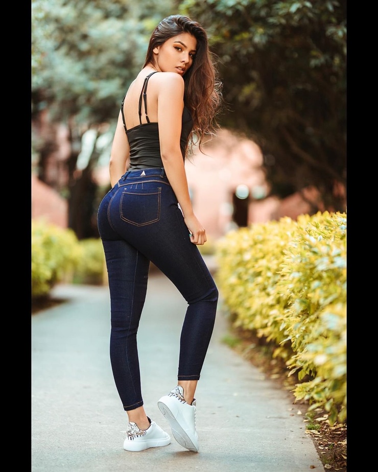 Picture of Angela Bonilla